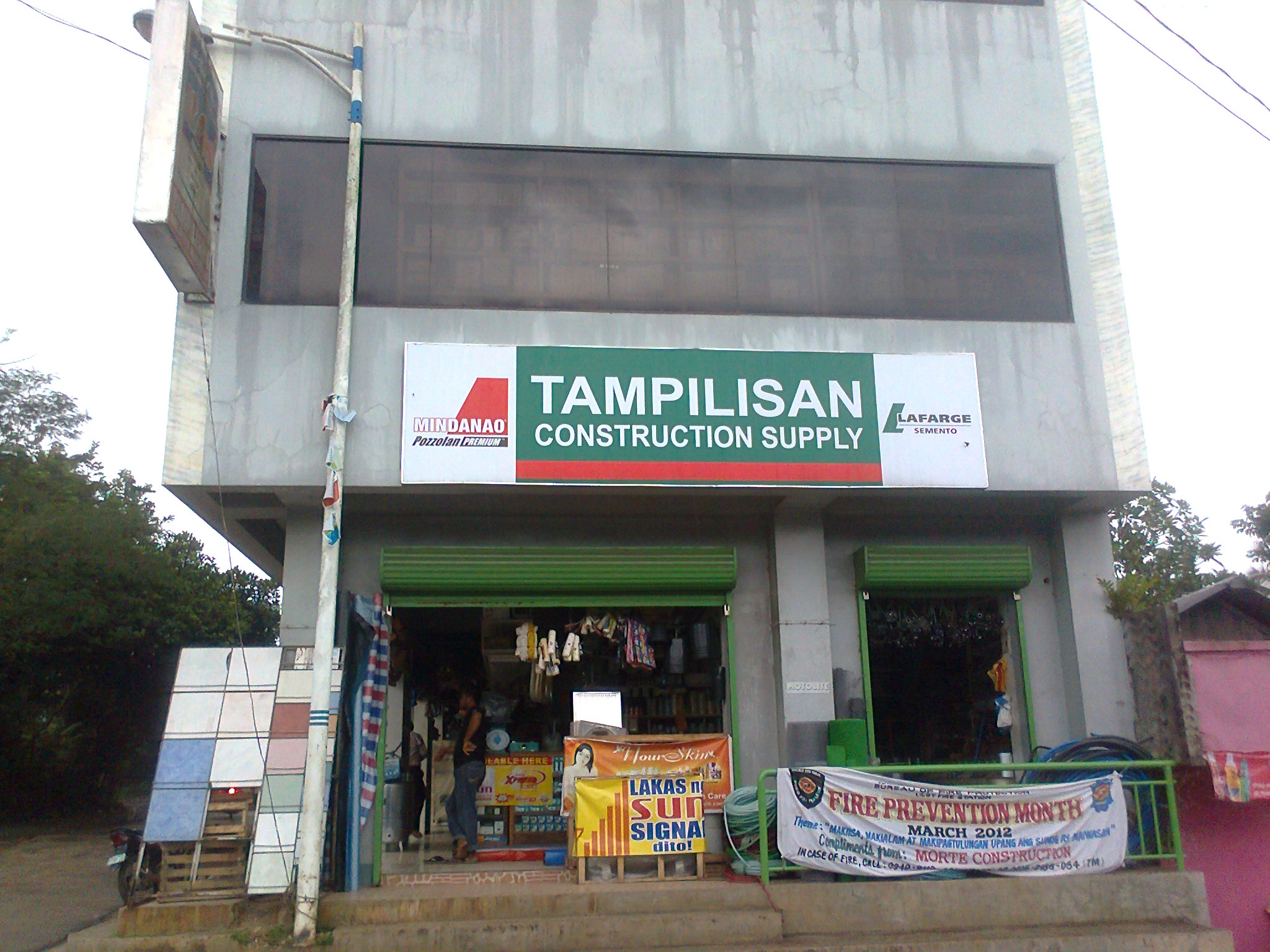 File:Tampilisan construction supply national high way of poblacion ...